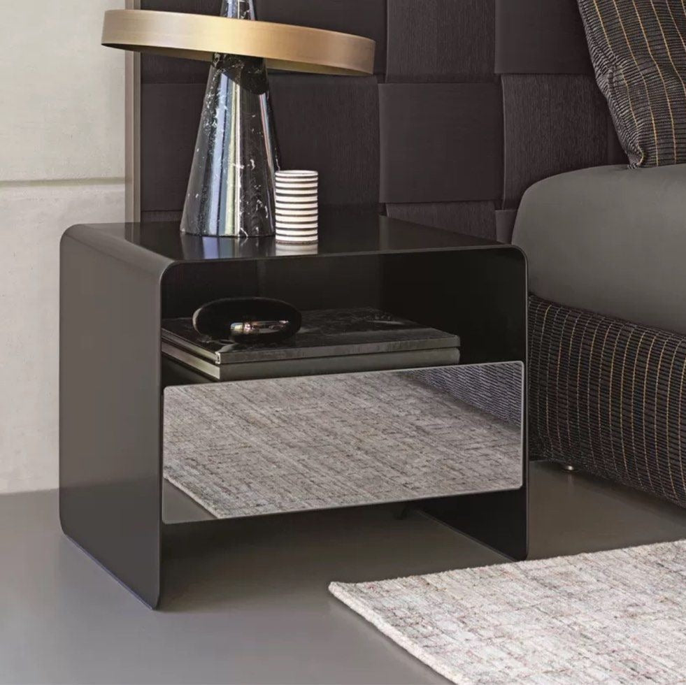 REGINA Modern Metal Bedside Table – Radical Homes